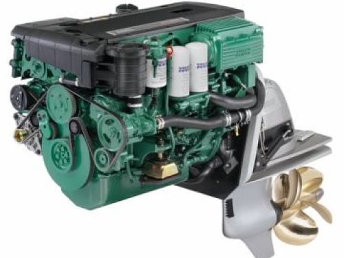 Volvo Penta D4 (300-hp) | BoatTEST